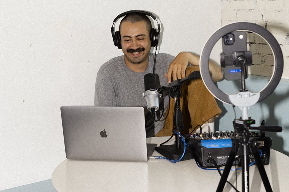 11 Tips for Getting Your First 1000 YouTube Subscribers